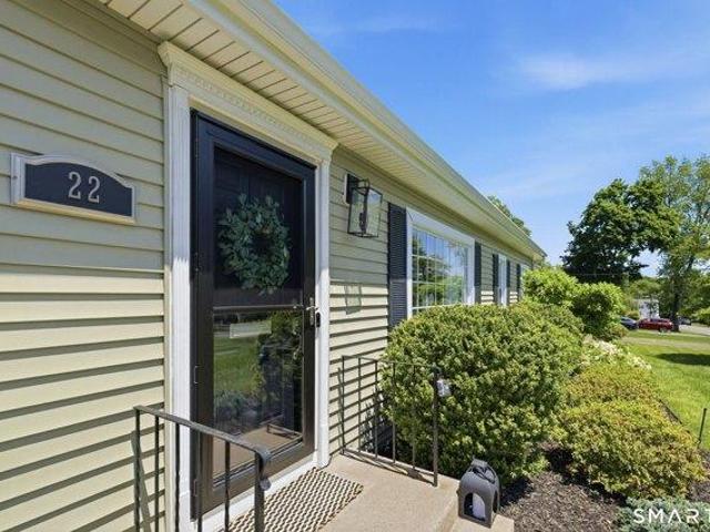 house with 3 bedroom, West Hartford CT DS104375006
