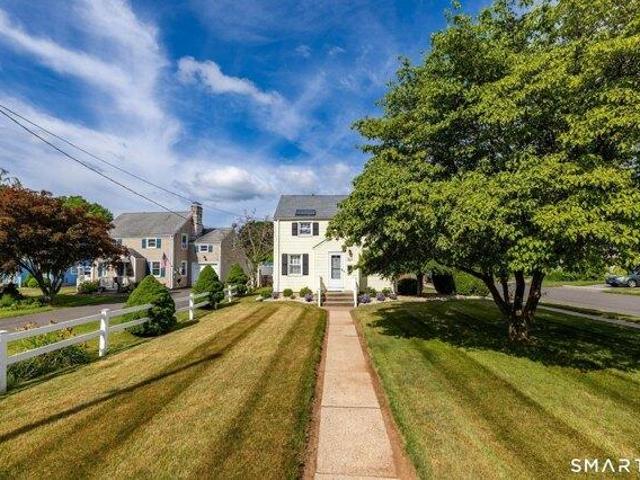 house with 3 bedroom, West Hartford CT DS104407357