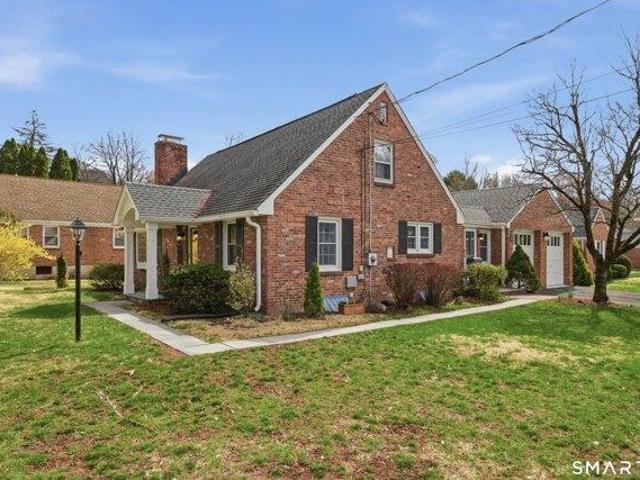 house with 3 bedroom, West Hartford CT DS102443904