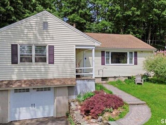 house with 3 bedroom, West Hartford CT DS102827189