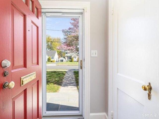 house with 3 bedroom, West Hartford CT DS103159715