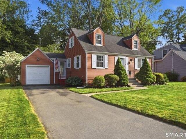 house with 3 bedroom, West Hartford CT DS103440023