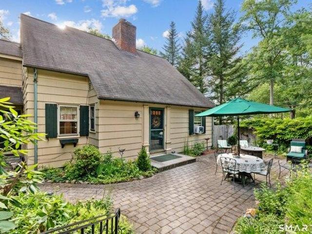 house with 3 bedroom, West Hartford CT DS103665491