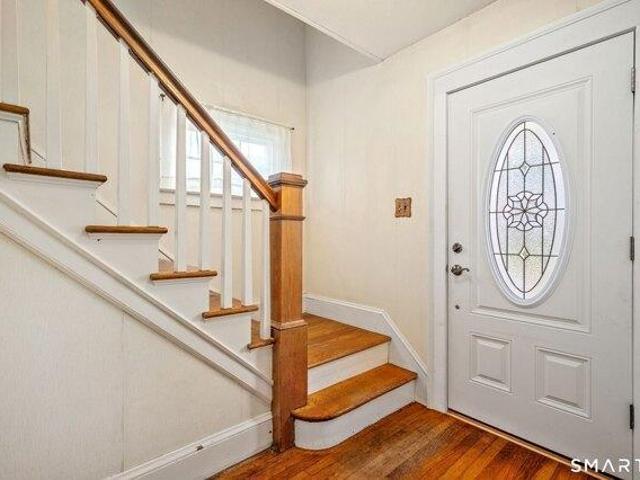 house with 3 bedroom, West Hartford CT ES104329969