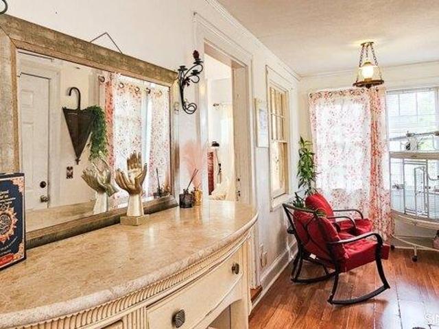 house with 3 bedroom, West Hartford CT ES104812165
