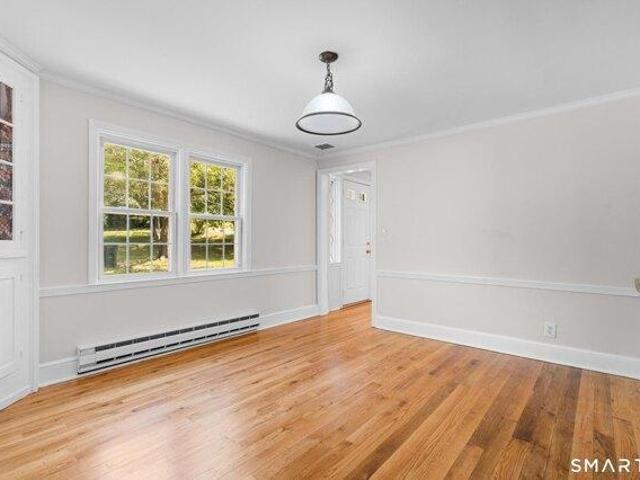 house with 3 bedroom, West Hartford CT ES105159274