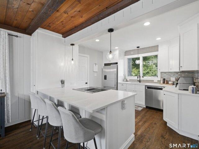 house with 3 bedroom, West Hartford CT ES105171910