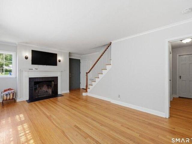 house with 3 bedroom, West Hartford CT ES105191105