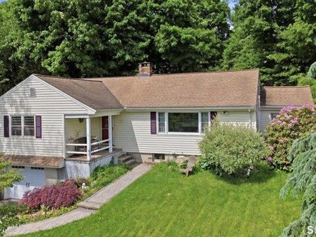 house with 3 bedroom, West Hartford CT ES102827189