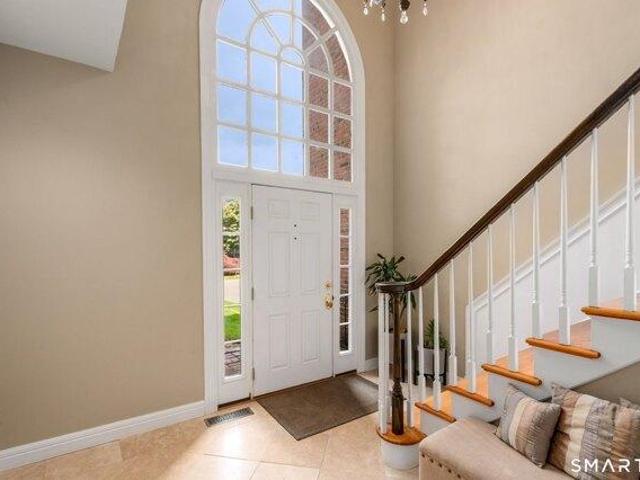 house with 3 bedroom, West Hartford CT ES103435554