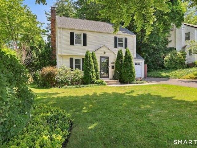 house with 3 bedroom, West Hartford CT ES103664146