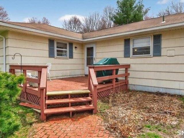 house with 3 bedroom, West Hartford CT ES103664271