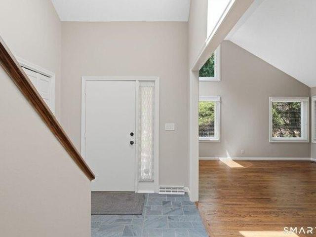 house with 3 bedroom, West Hartford CT ES103927663