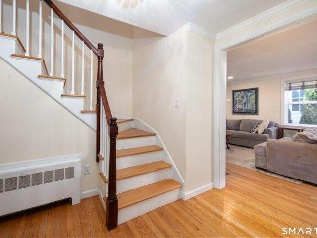 house with 3 bedroom, West Hartford CT ES103930770