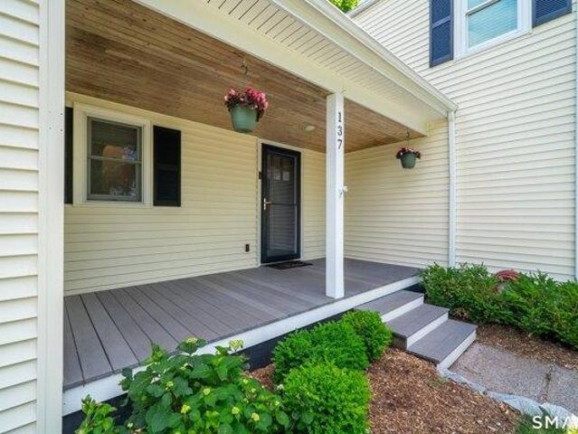 house with 3 bedroom, West Hartford CT ES103931584