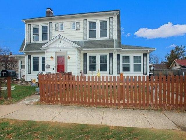 house with 3 bedroom, West Haven CT DLS101857727
