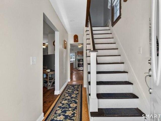 house with 3 bedroom, West Haven CT DLS102583407