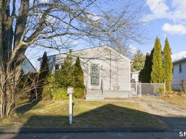 house with 3 bedroom, West Haven CT DLS102762758