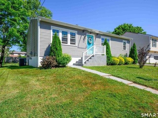 house with 3 bedroom, West Haven CT DS104374826