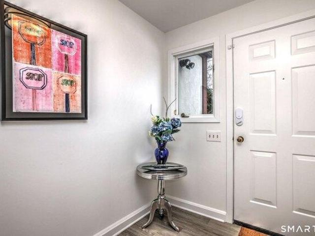 house with 3 bedroom, West Haven CT DS102563331