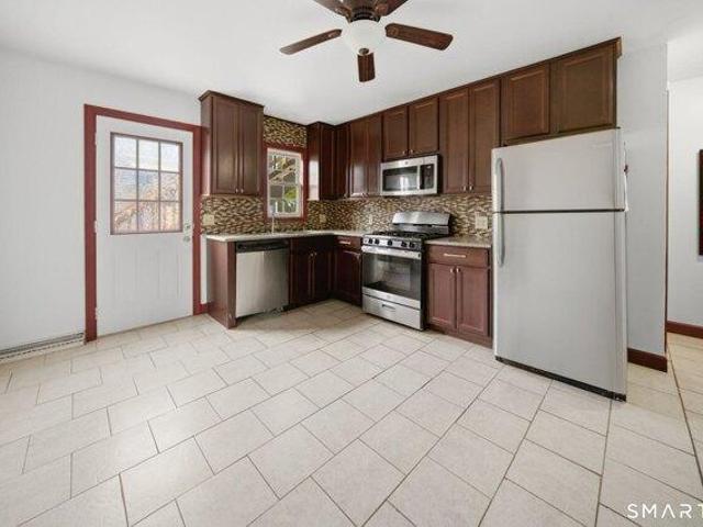 house with 3 bedroom, West Haven CT DS103162008