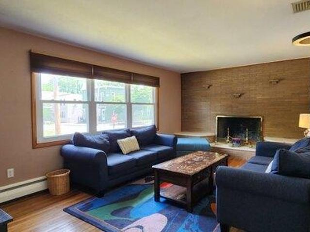 house with 3 bedroom, West Haven CT ES104296944