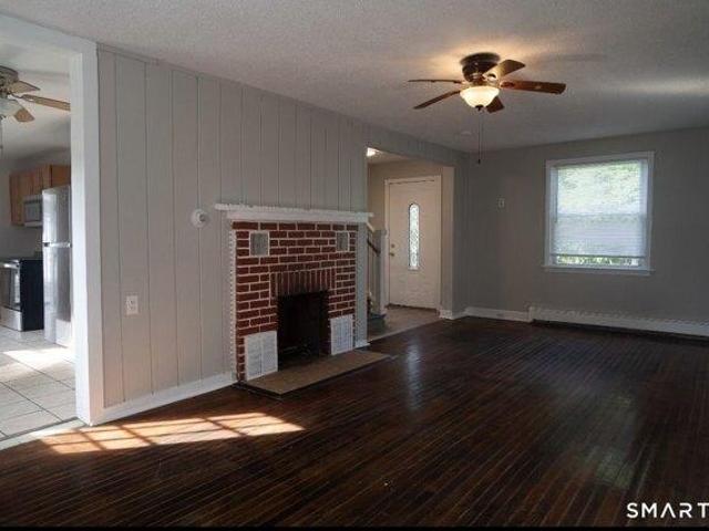 house with 3 bedroom, West Haven CT ES104762237