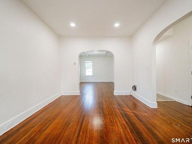 house with 3 bedroom, West Haven CT ES104947188