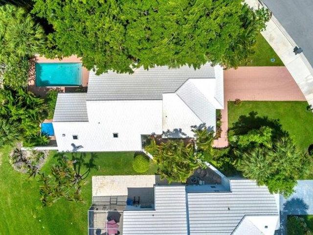 house with 3 bedroom, West Palm Beach FL DS88206912