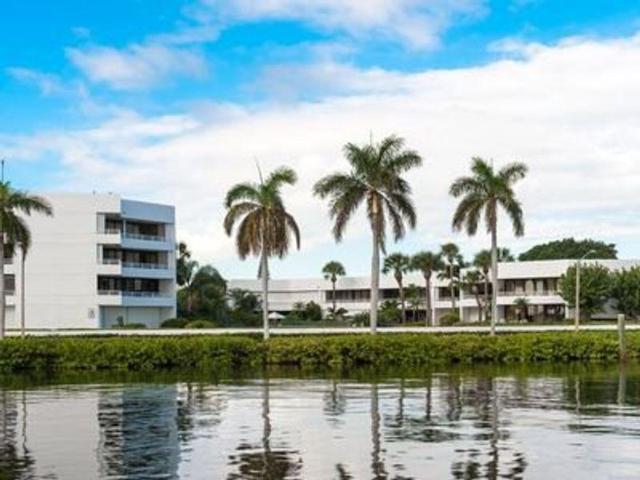 house with 3 bedroom, West Palm Beach FL DS100973055