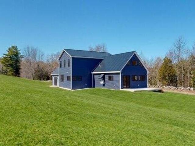 house with 3 bedroom, West Paris ME ES104608555