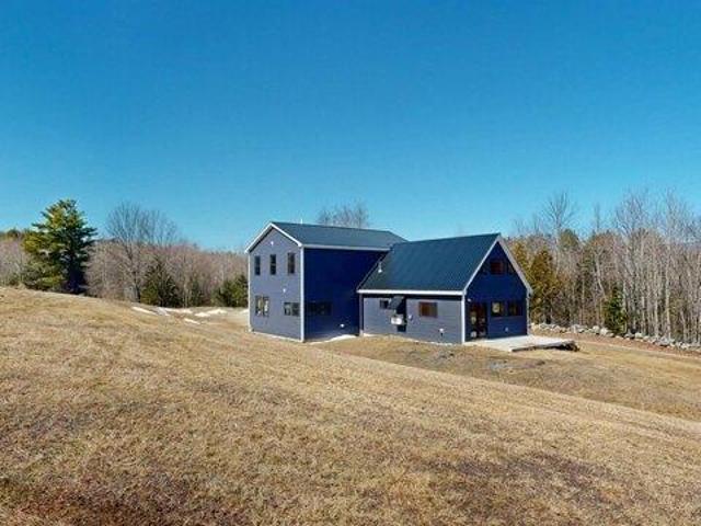house with 3 bedroom, West Paris ME ES103622862