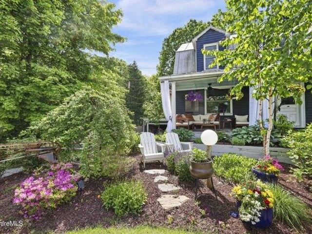 house with 3 bedroom, West Stockbridge MA ES103885729