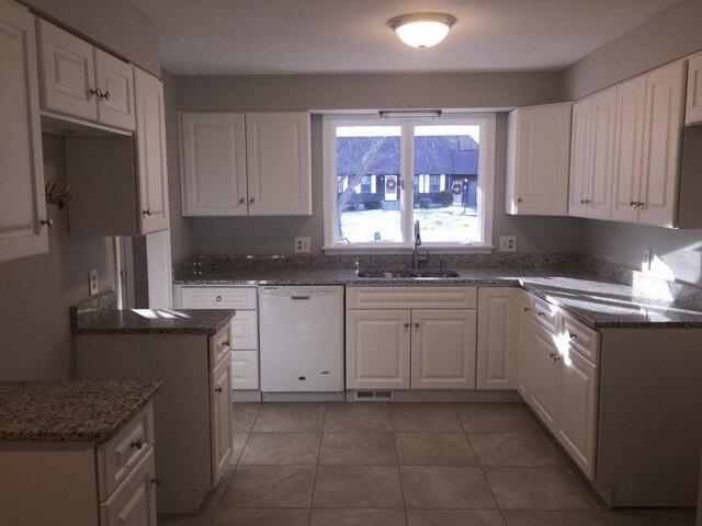 house with 3 bedroom, West Springfield MA DS103667172