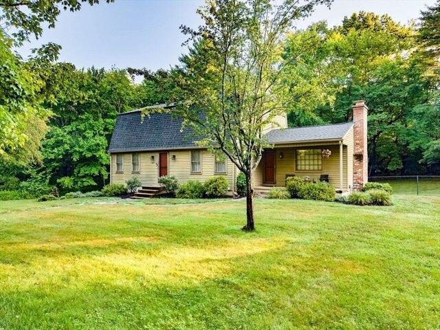 house with 3 bedroom, West Springfield MA DS103966356