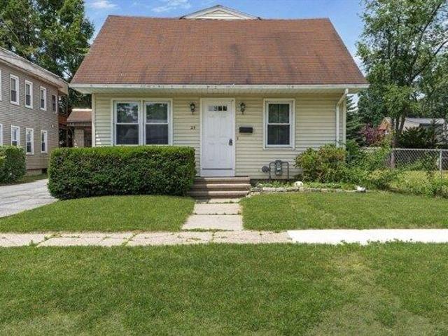 house with 3 bedroom, West Springfield MA ES104904603