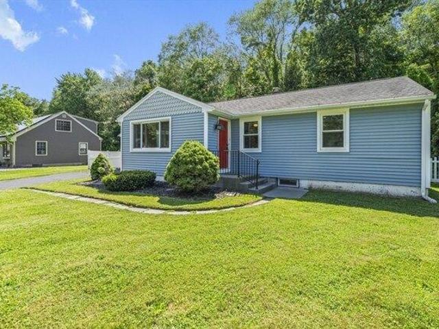 house with 3 bedroom, West Springfield MA ES105060981