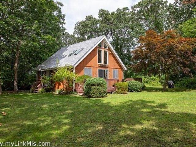 house with 3 bedroom, West Tisbury MA DLS102594549