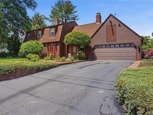 house with 3 bedroom, West Warwick RI DS103437265