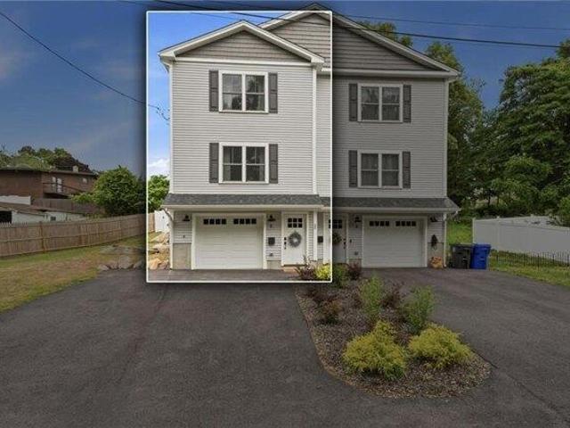 house with 3 bedroom, West Warwick RI DS103625130