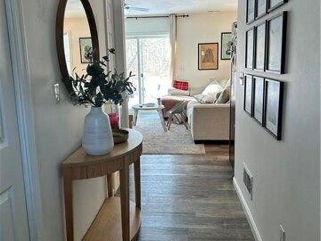 house with 3 bedroom, West Warwick RI ES105140339