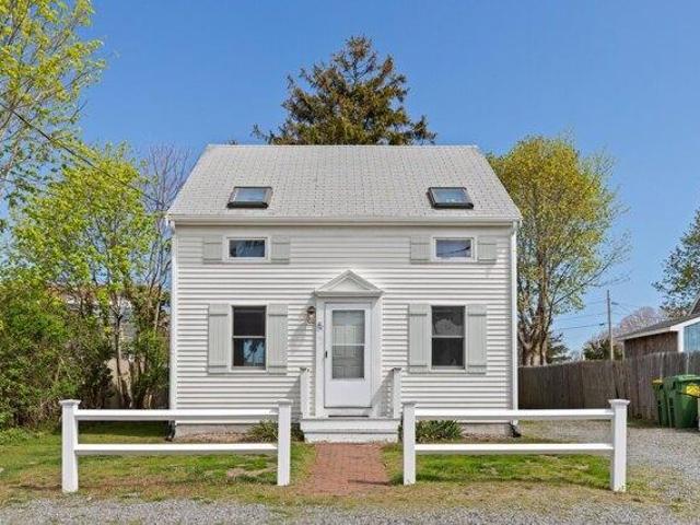 house with 3 bedroom, West Yarmouth MA DLS102860971