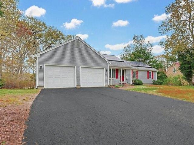 house with 3 bedroom, West Yarmouth MA ES103186058