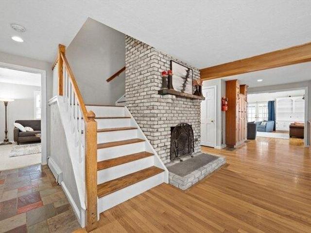 house with 3 bedroom, Westborough MA DS102586011