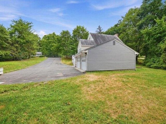 house with 3 bedroom, Westborough MA ES105172637