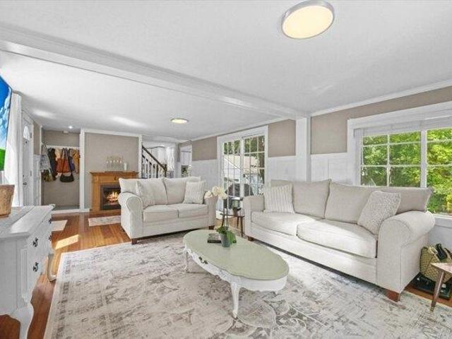 house with 3 bedroom, Westborough MA ES105206989
