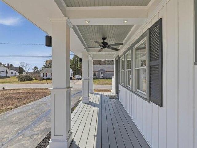 house with 3 bedroom, Westbrook ME DLS102442647