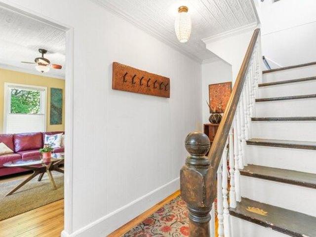house with 3 bedroom, Westbrook ME DLS103035551