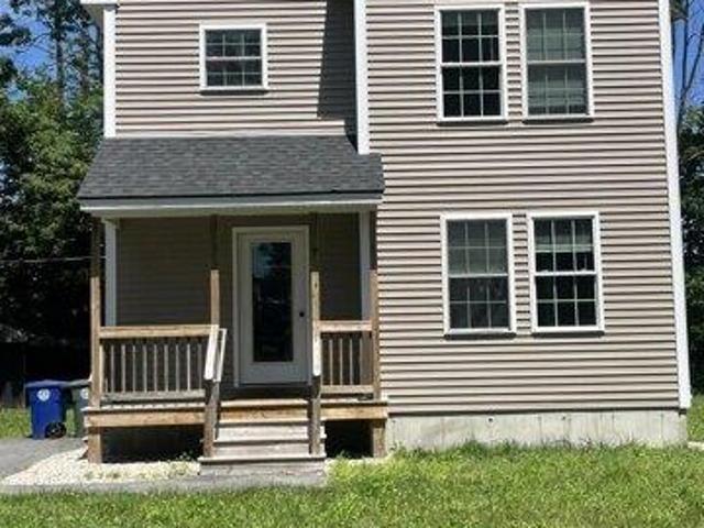 house with 3 bedroom, Westbrook ME DS104009075