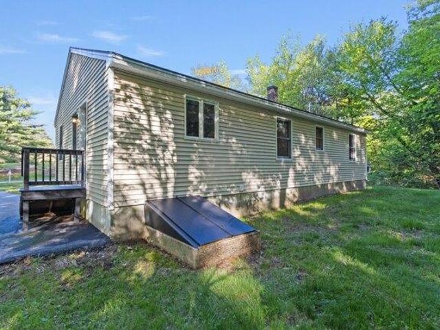 house with 3 bedroom, Westbrook ME ES103932091